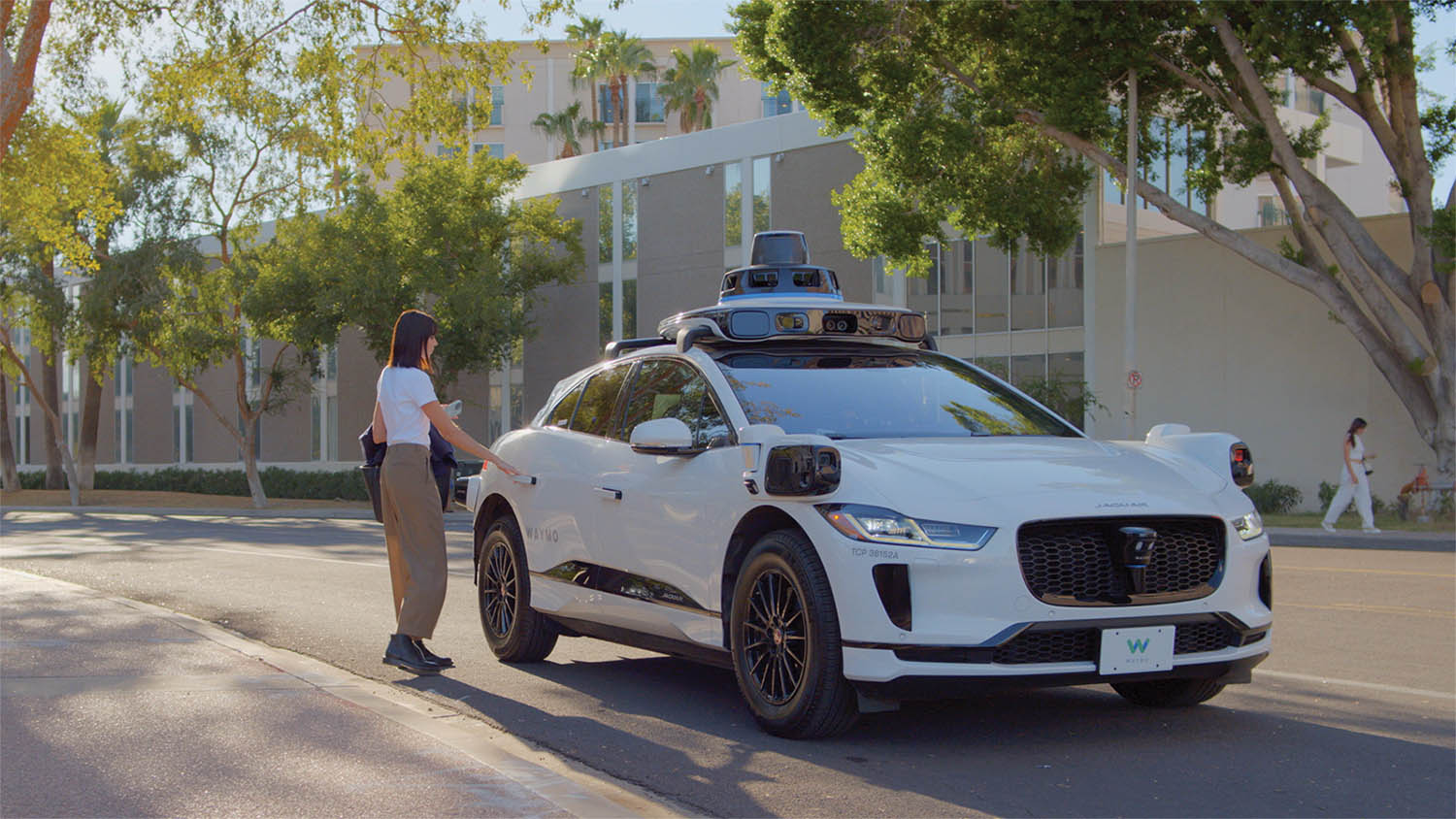 Waymo expands to Uptown | North Central News
