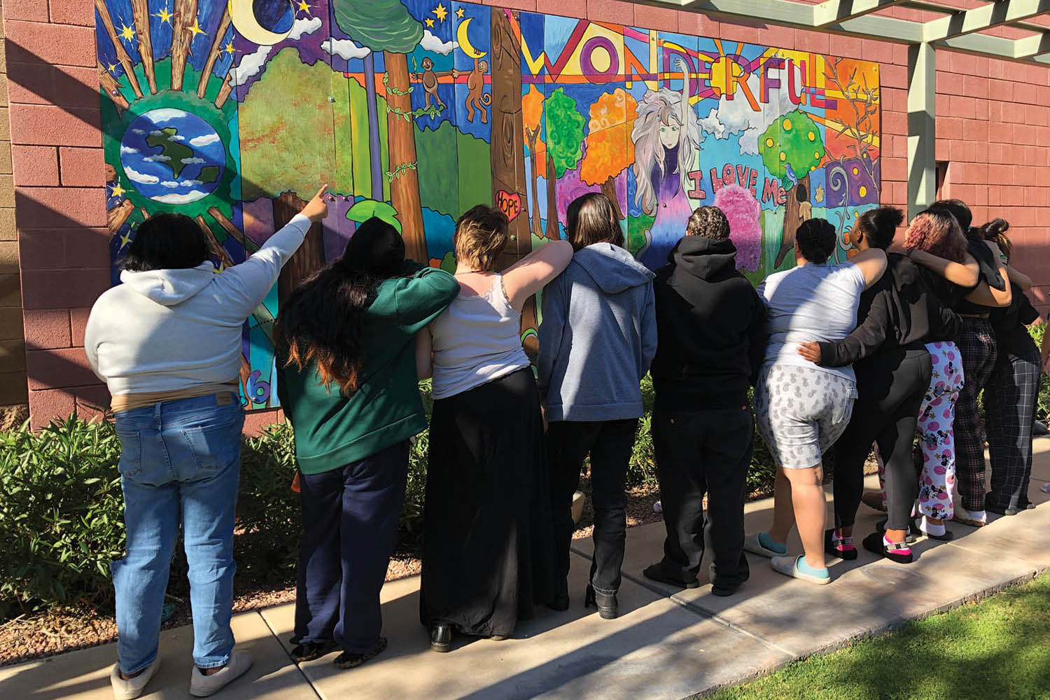 Mural brightens youth residence | North Central News